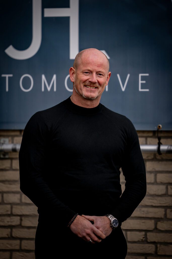 Over JHL Automotive - JHL Automotive