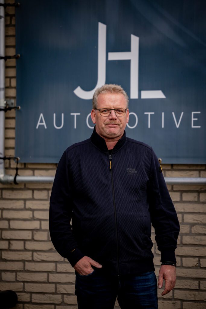 Over JHL Automotive - JHL Automotive