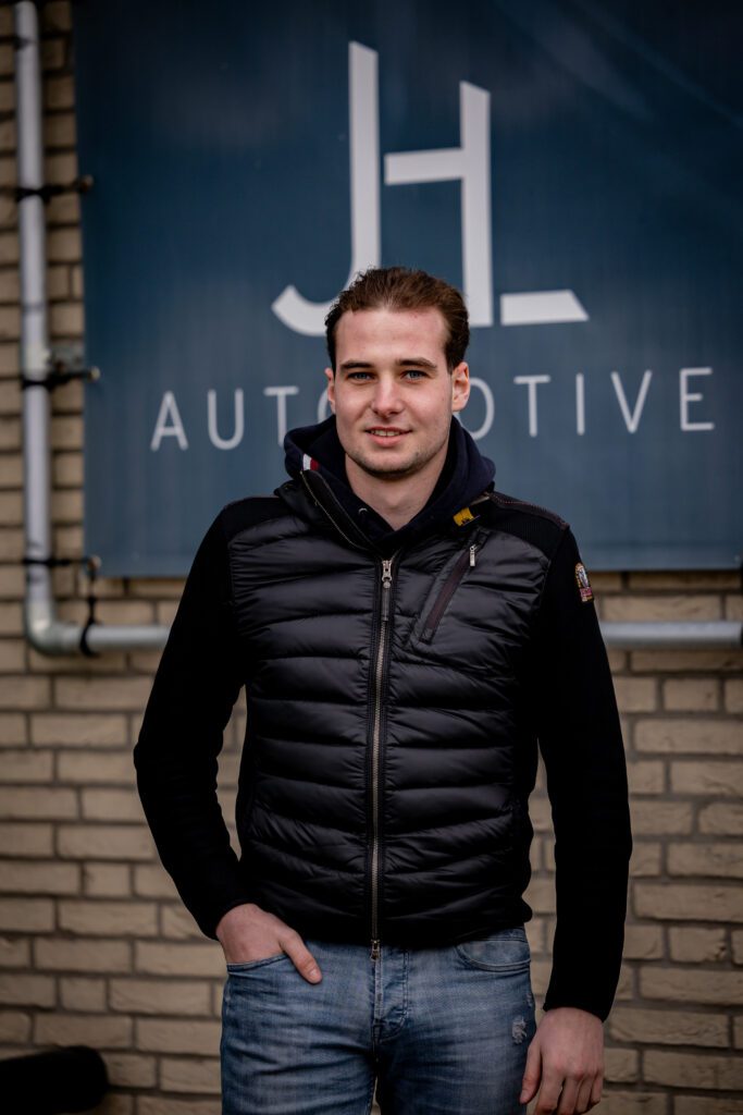 Over JHL Automotive - JHL Automotive