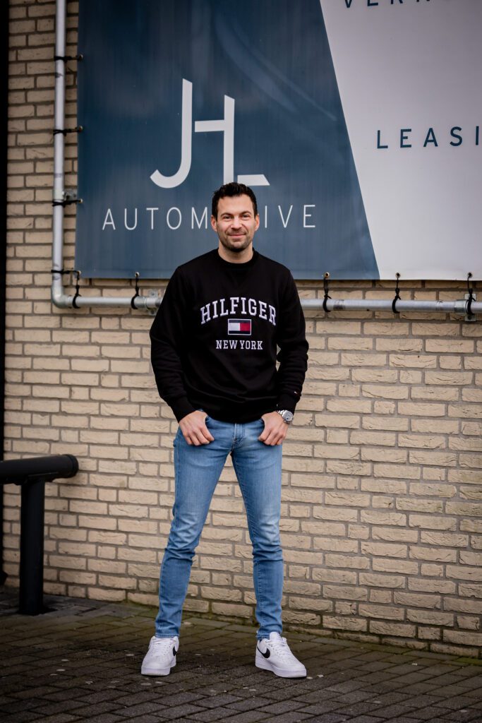 Over JHL Automotive - JHL Automotive